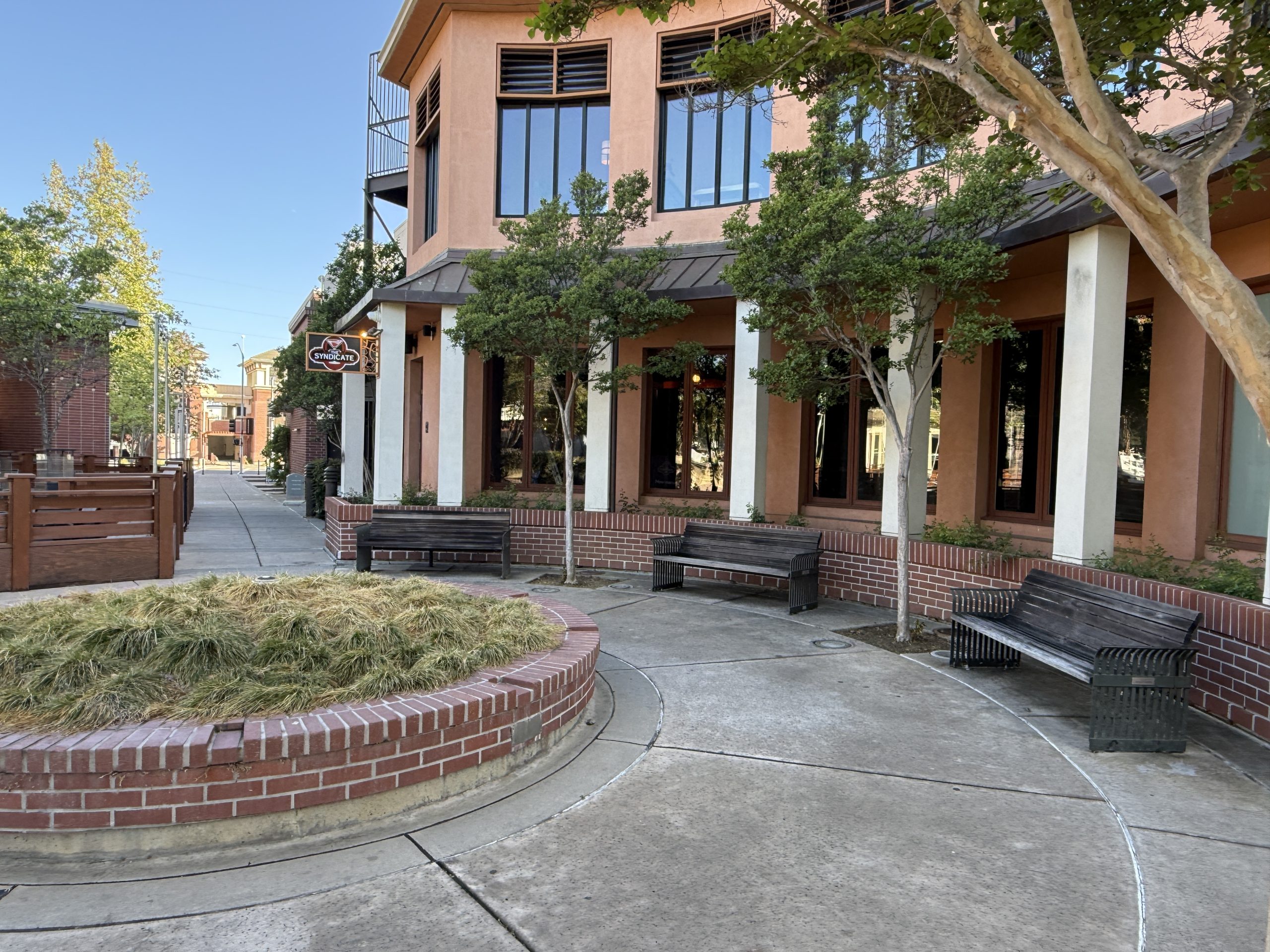 Contemporary French supper club to replace The Syndicate downtown ...